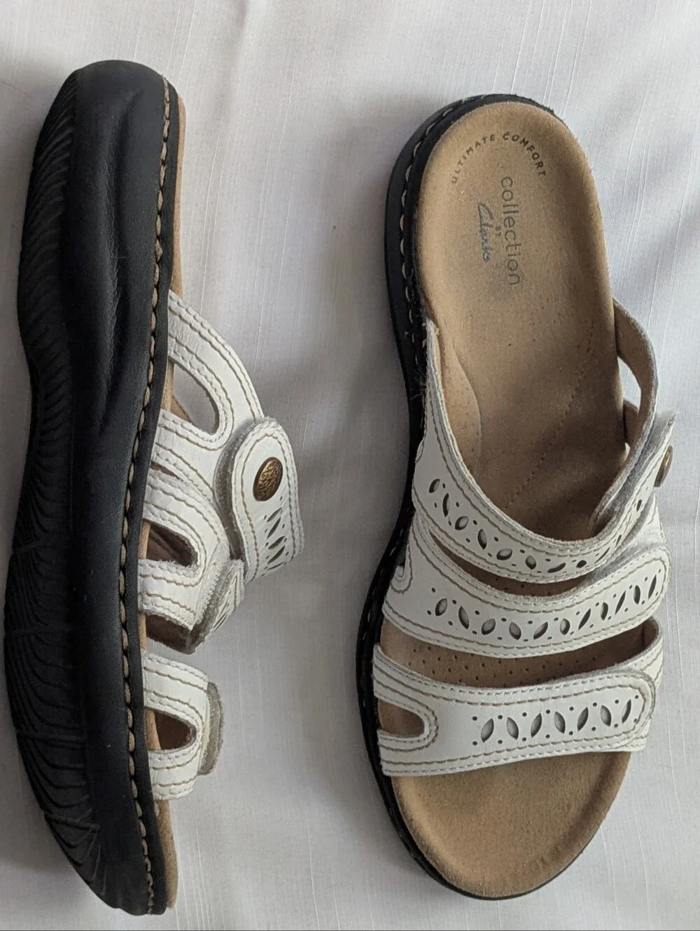 Clarks | Shoes | Clarks Collection Ultimate Comfort White Sandals Sz 7 ...